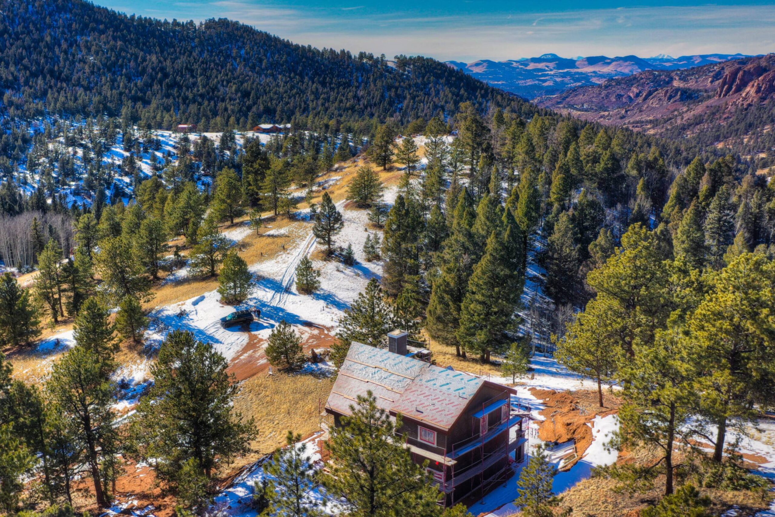 Colorado Sustainable Luxury: New Mountain Homes in Wilderness